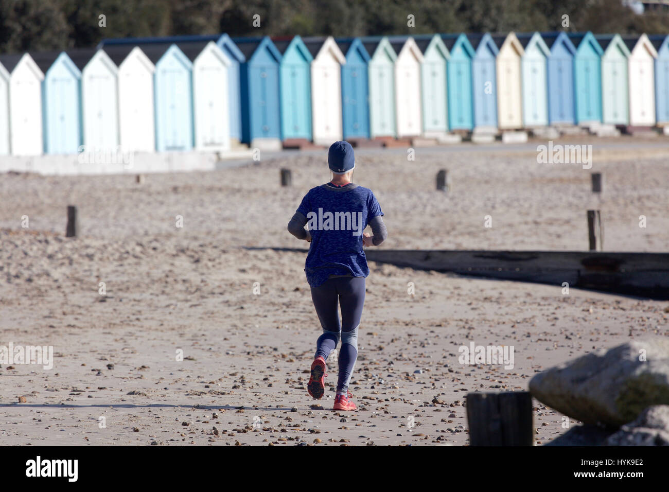 Jogging at beach hi-res stock photography and images - Alamy