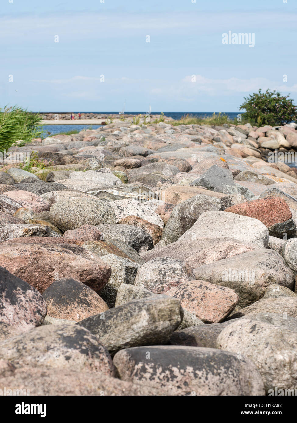 Breakwater armor hi-res stock photography and images - Alamy
