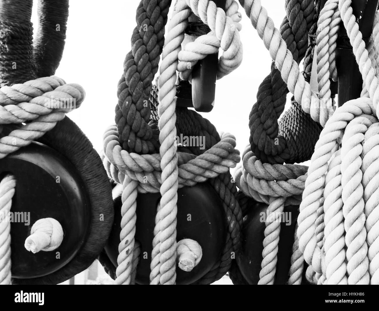 Block and tackle Stock Photo - Alamy