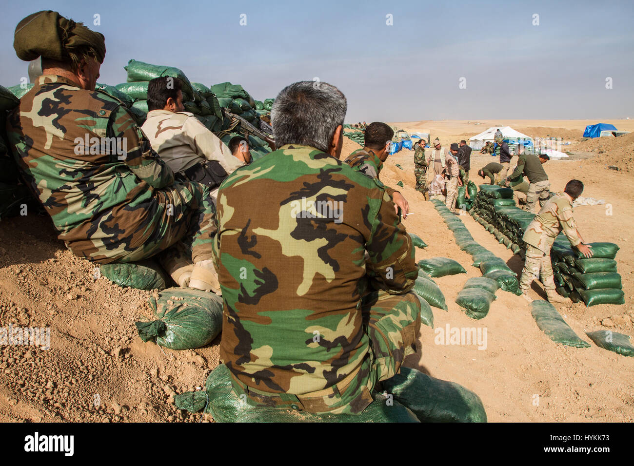 Kurdish soldiers hi-res stock photography and images - Alamy