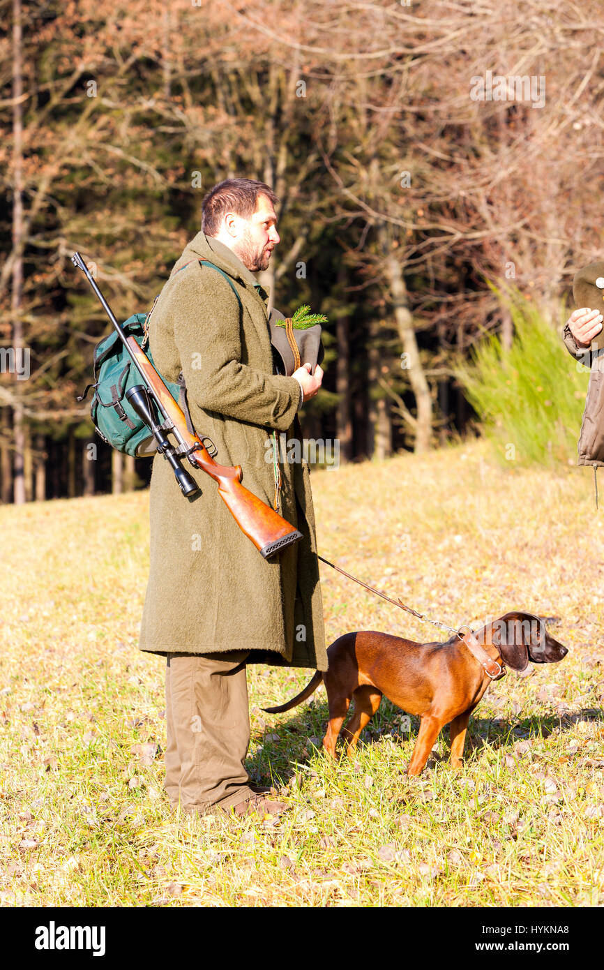 hunter with his hunting dog Stock Photo - Alamy