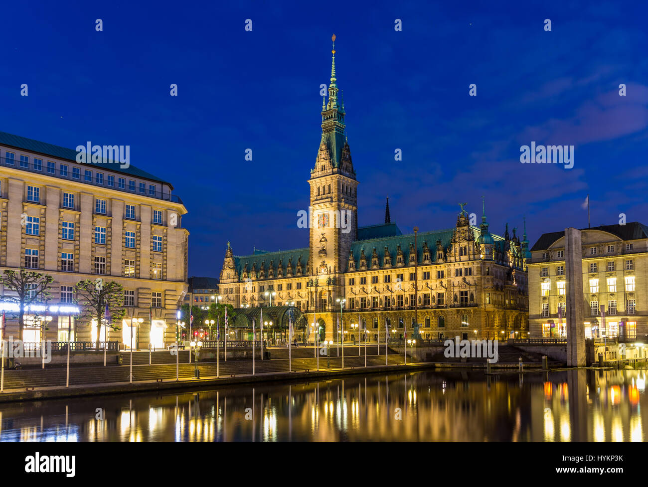 Hamburg city hi-res stock photography and images - Alamy