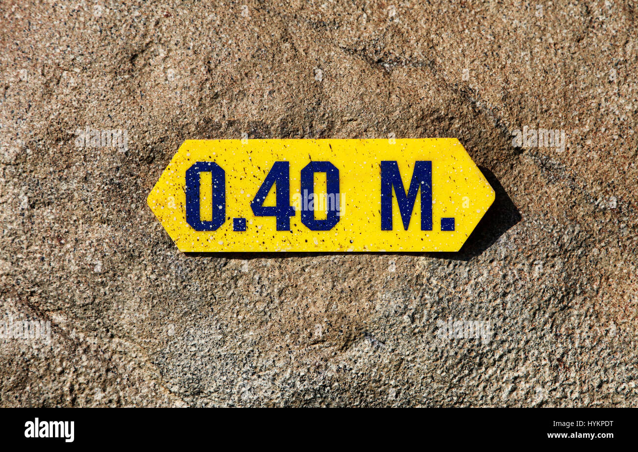 40 centimeter hi-res stock photography and images - Alamy