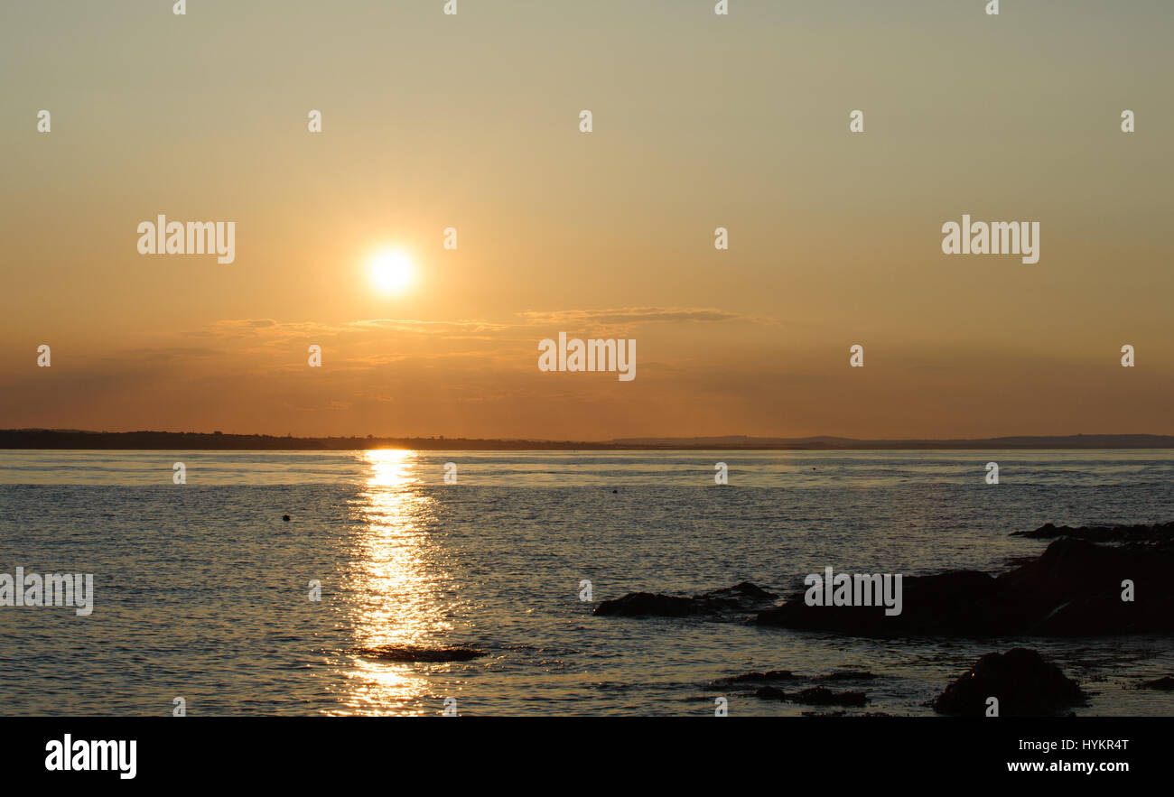Irish seaside village hi-res stock photography and images - Alamy