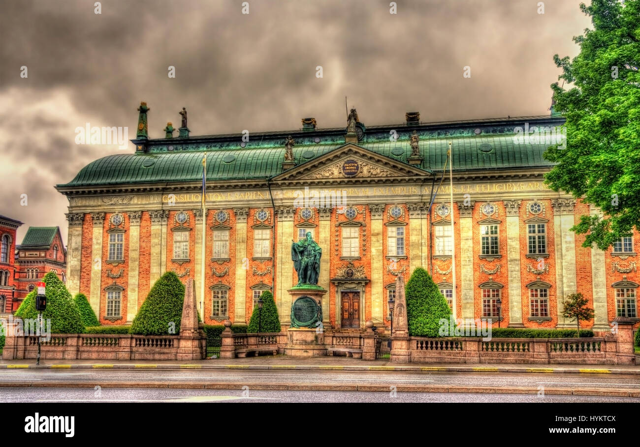 Statue of Gustav Vasa in front of House of Nobility in Stockholm Stock ...
