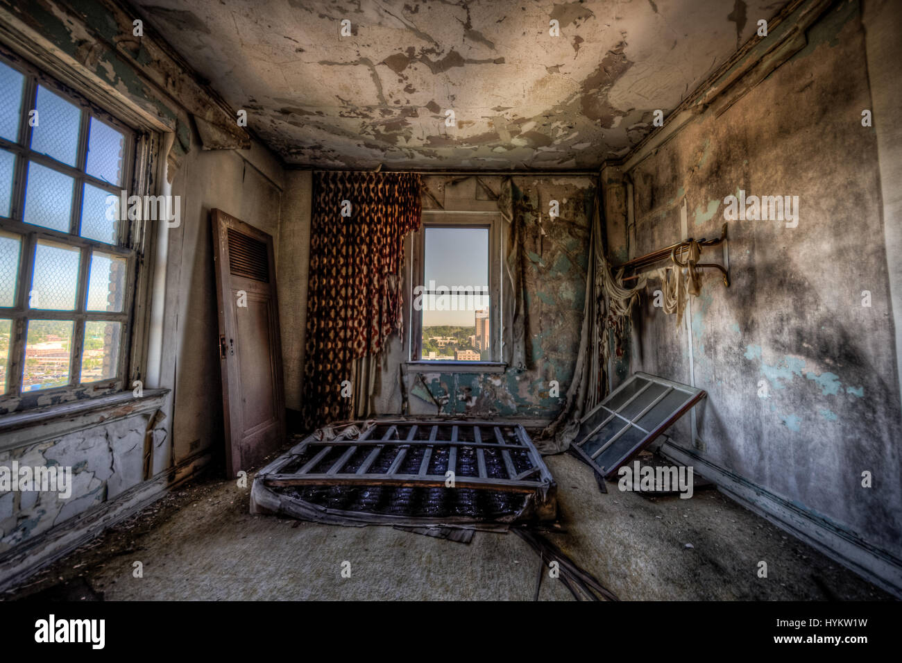 BIRMINGHAM, ALABAMA, USA: One of many rotting rooms in the hotel that ...