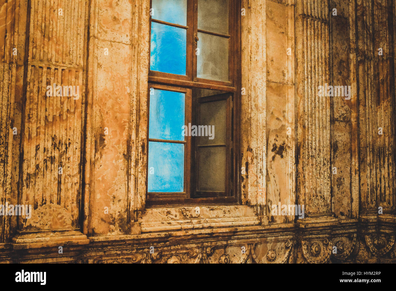 Arabic wooden window cairo egypt hi-res stock photography and images ...