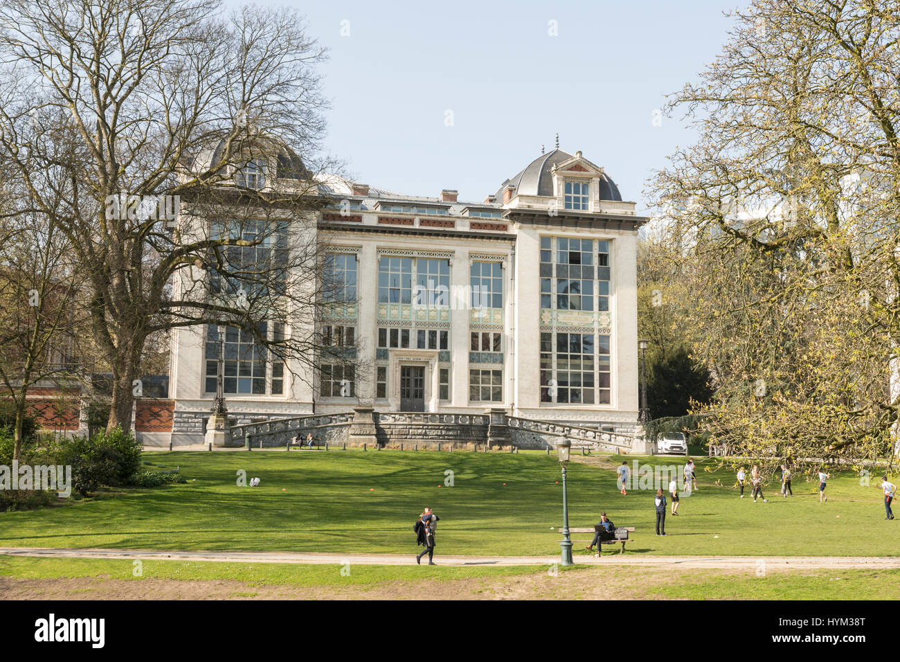 Park Leopold with the Solvay Library, Brussels Stock Photo - Alamy