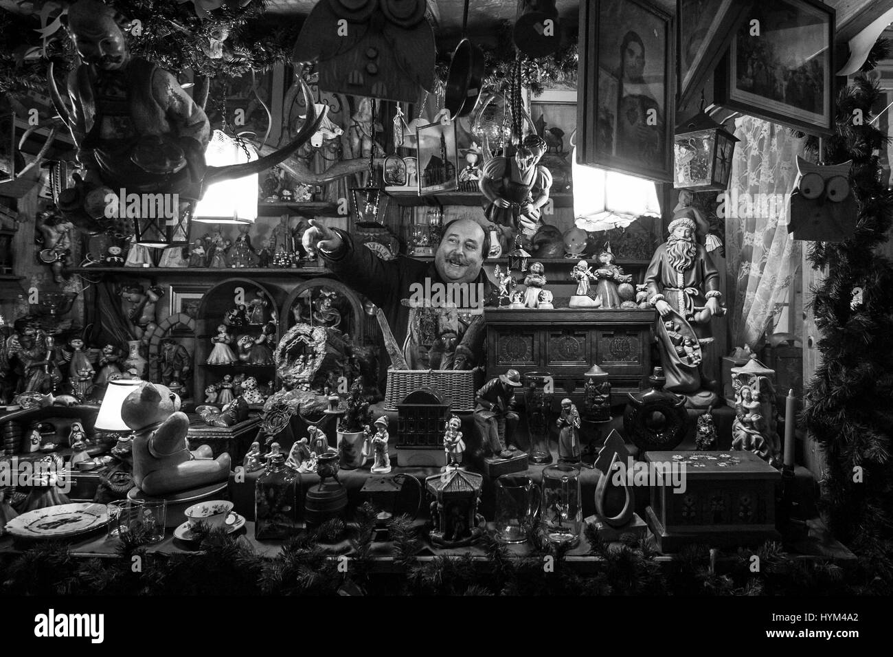 Traditional typical view tourist Black and White Stock Photos & Images ...