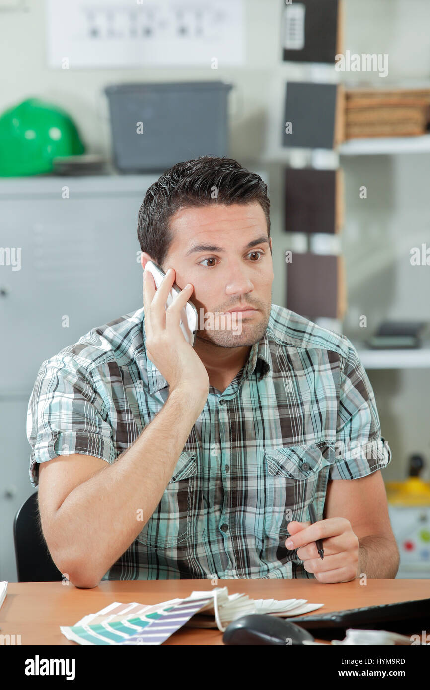 Shocked office worker hi-res stock photography and images - Alamy