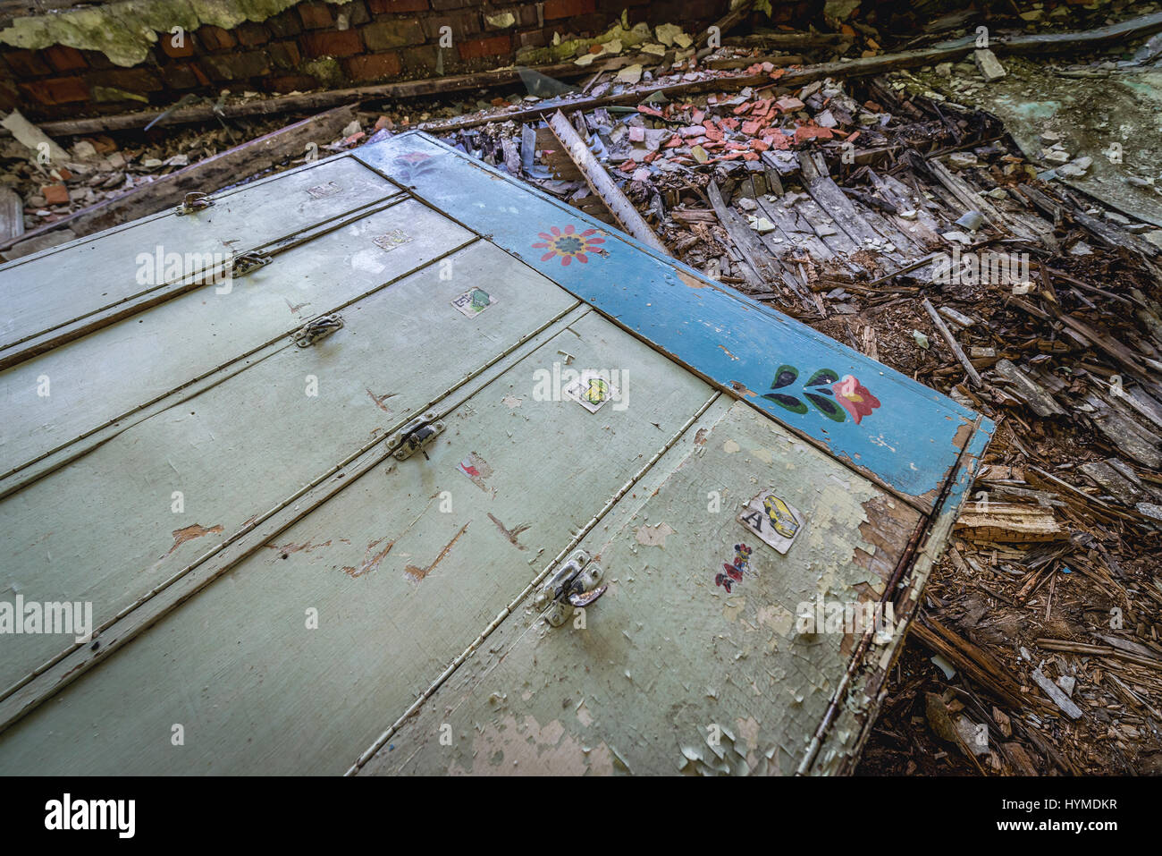 Military locker hi-res stock photography and images - Alamy