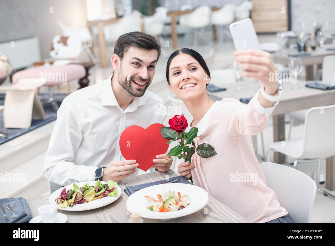 Romantic date in luxury restaurant Stock Photo - Alamy