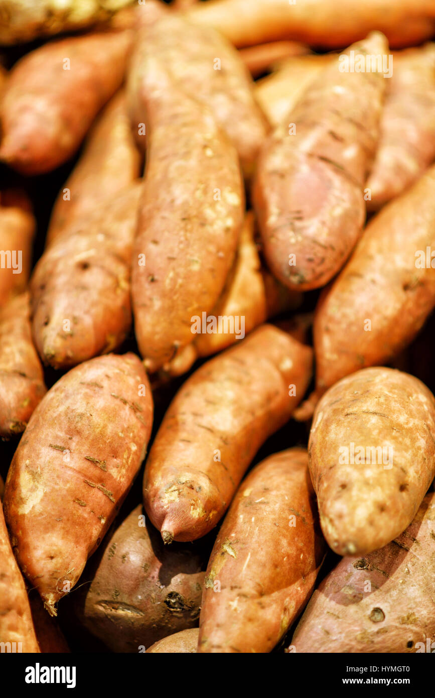 Sweet potatoes produce stand hi-res stock photography and images - Alamy