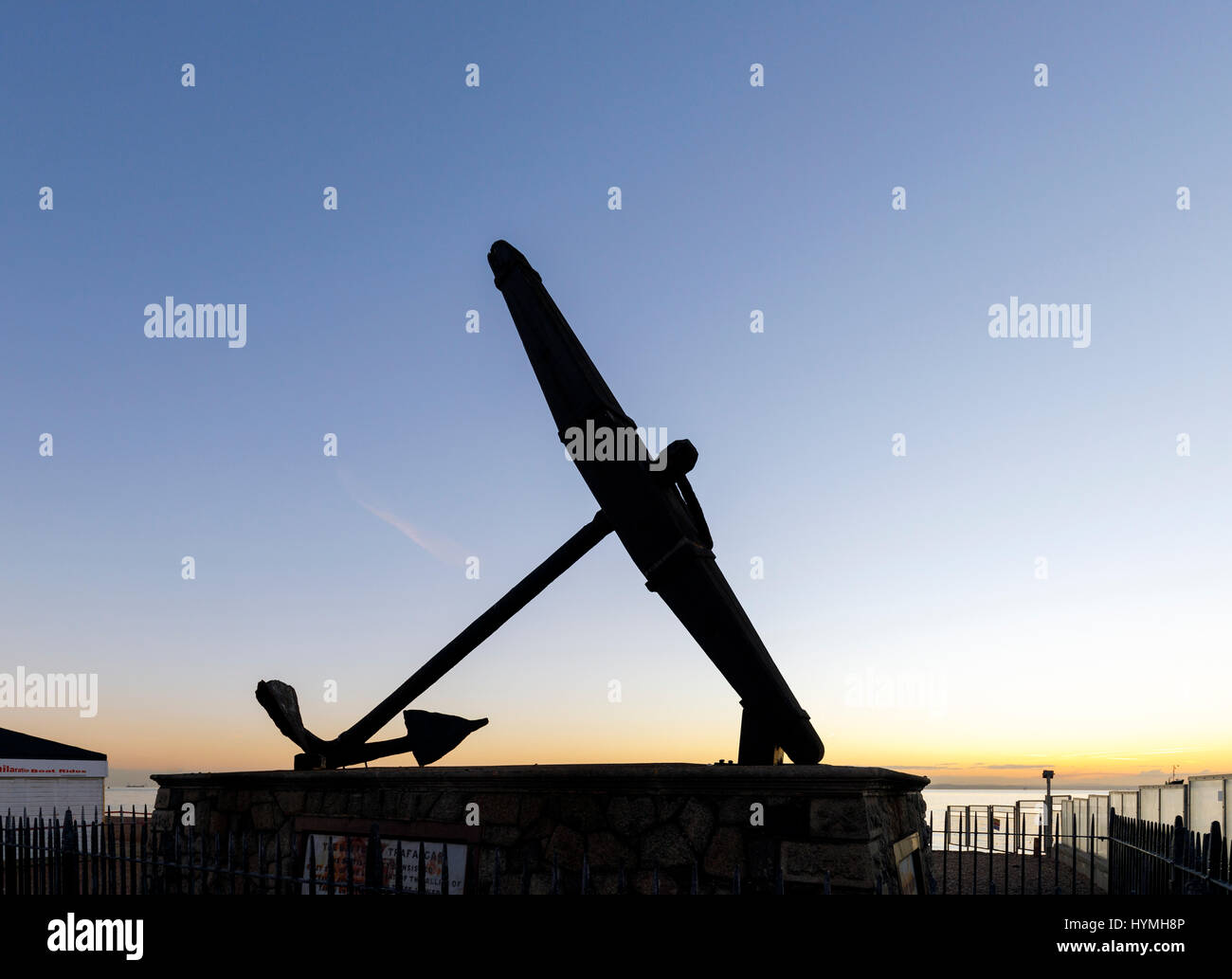 Anchor well hi-res stock photography and images - Alamy