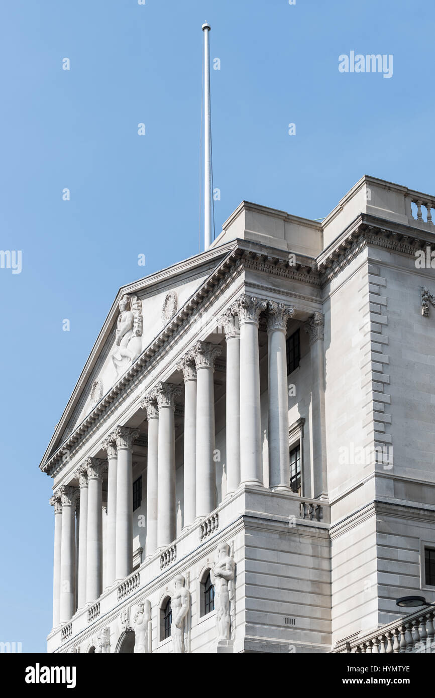 Facade bank hi-res stock photography and images - Alamy