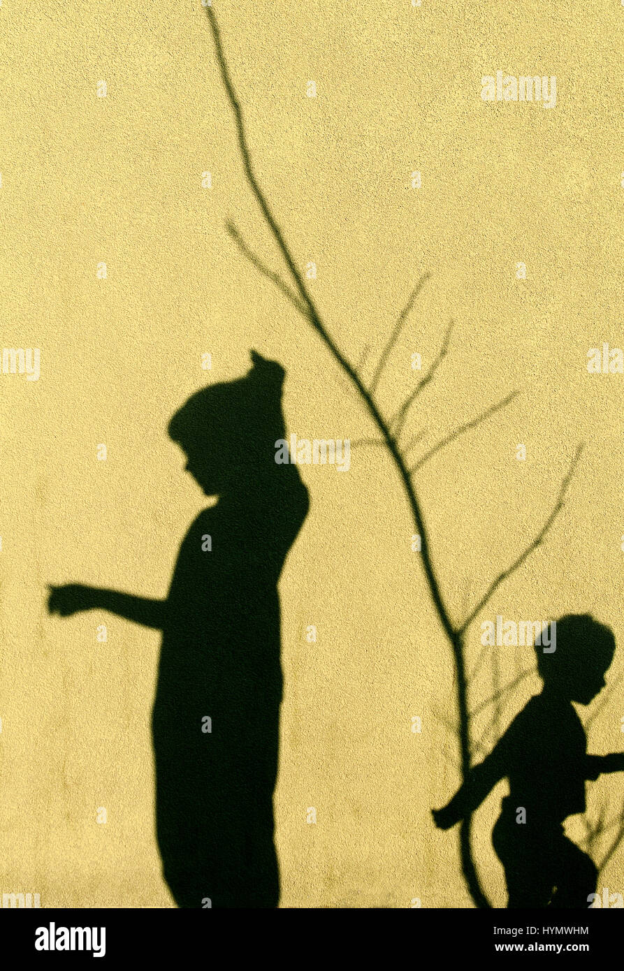 Kids Silhouette Shadow Stock Photos & Kids Silhouette Shadow Stock ...