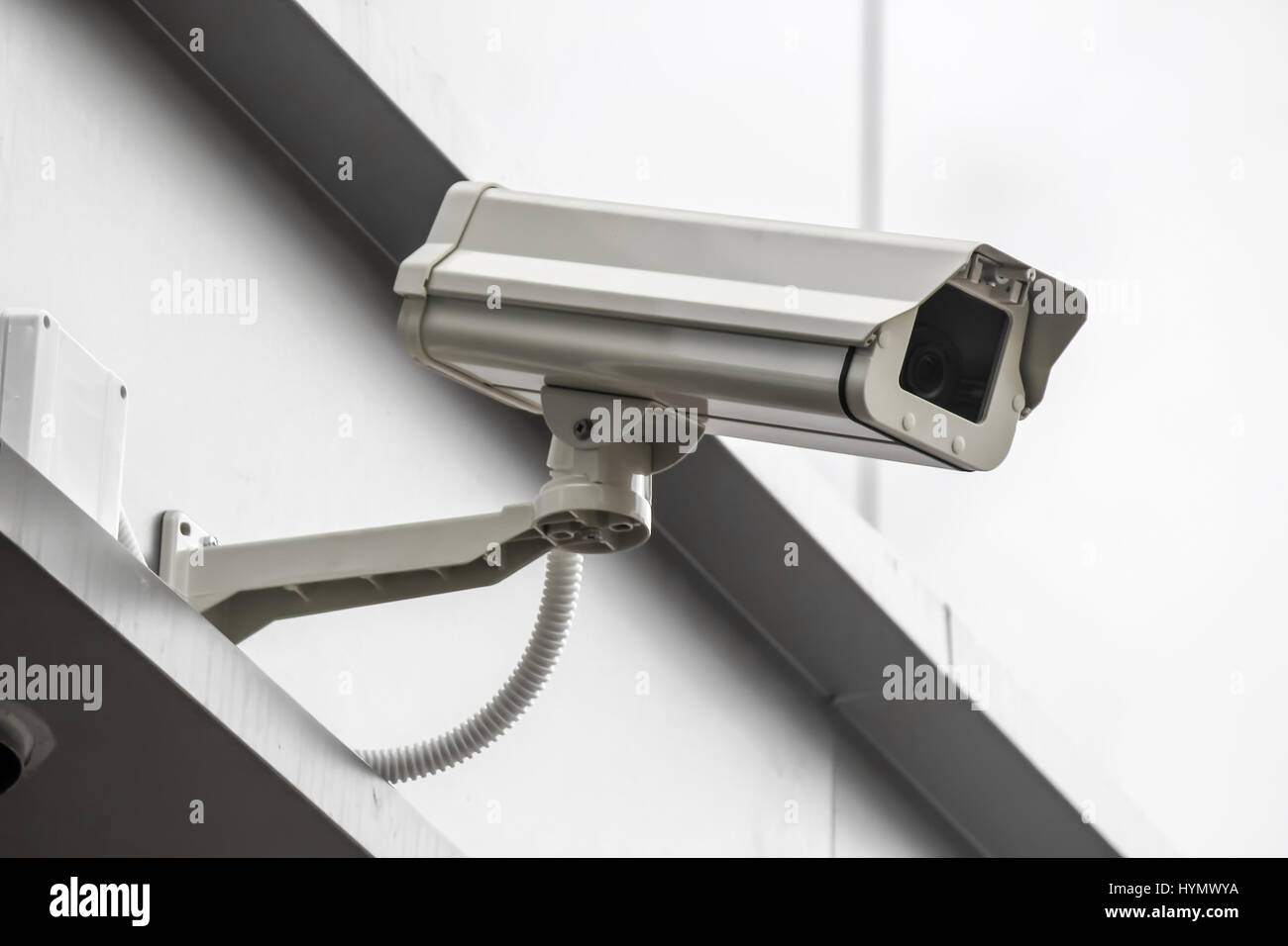 Outdoor security CCTV camera Stock Photo - Alamy