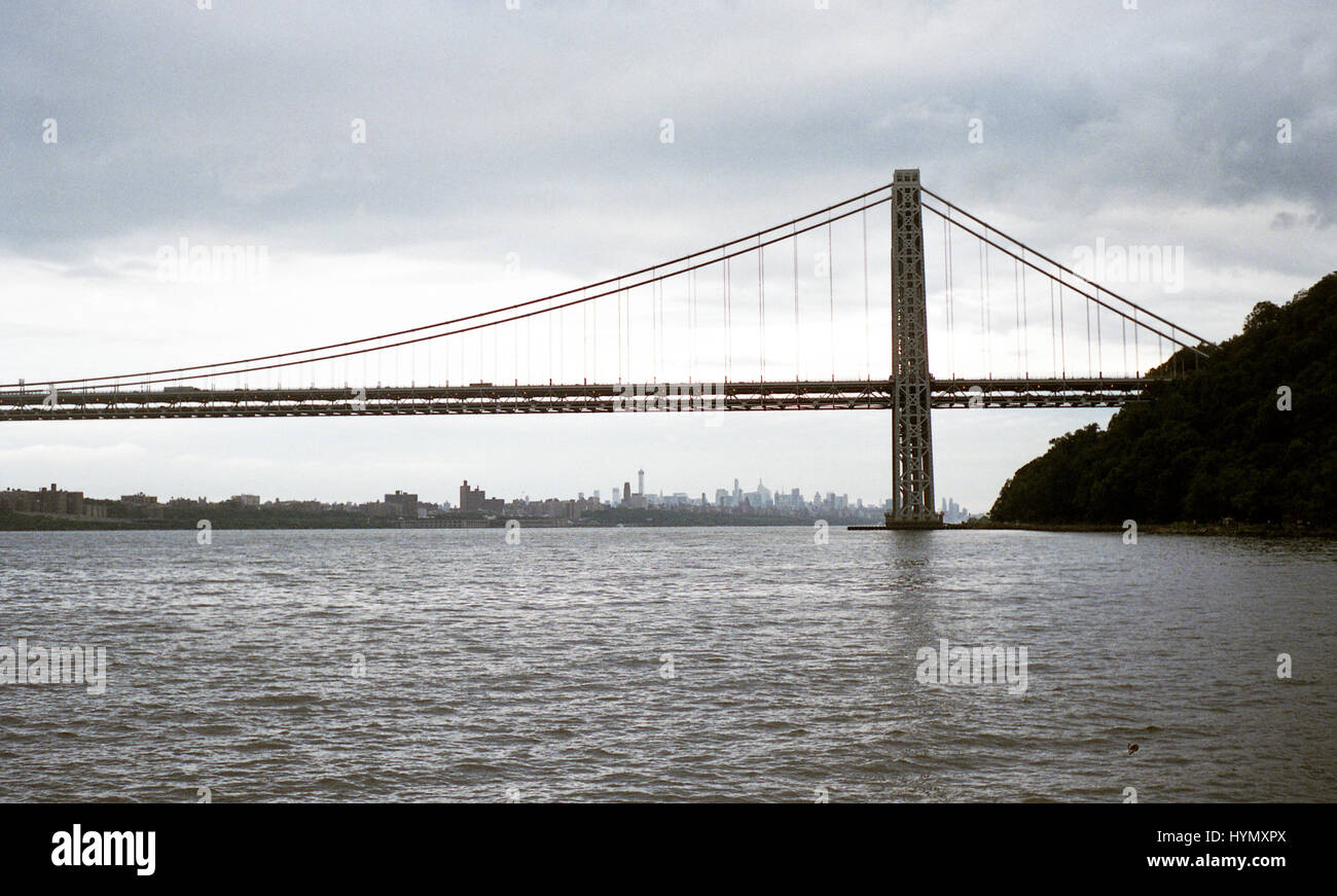 Washington bridge hi-res stock photography and images - Alamy