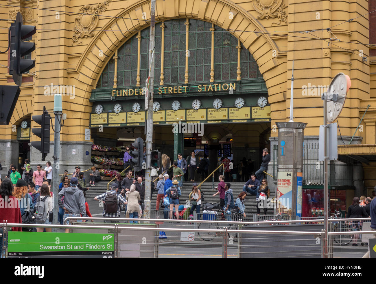 Victorian clocks hi-res stock photography and images - Alamy