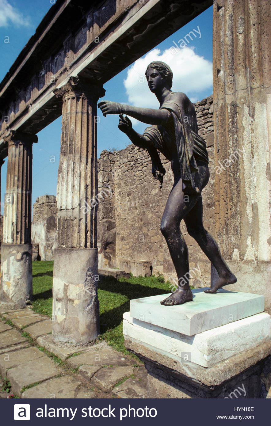 Statue Apollo Stock Photos & Statue Apollo Stock Images - Alamy