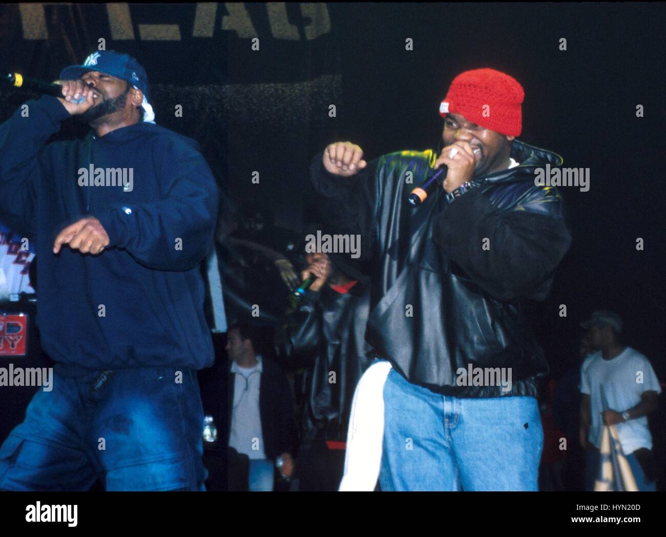 Method Man and Raekwon of the Wu Tang Clan performing at the ...
