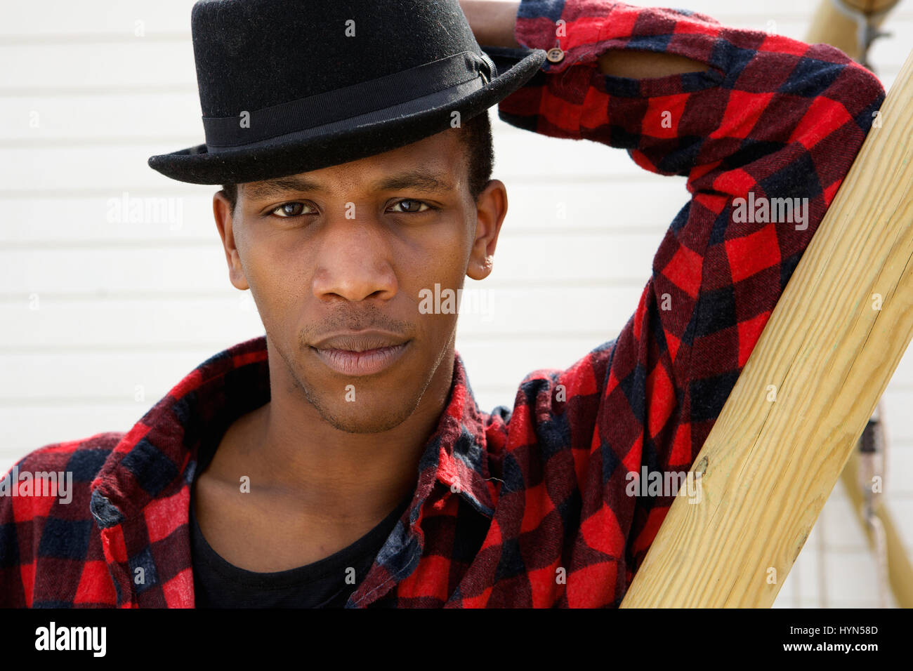 Serious portrait hi-res stock photography and images - Alamy