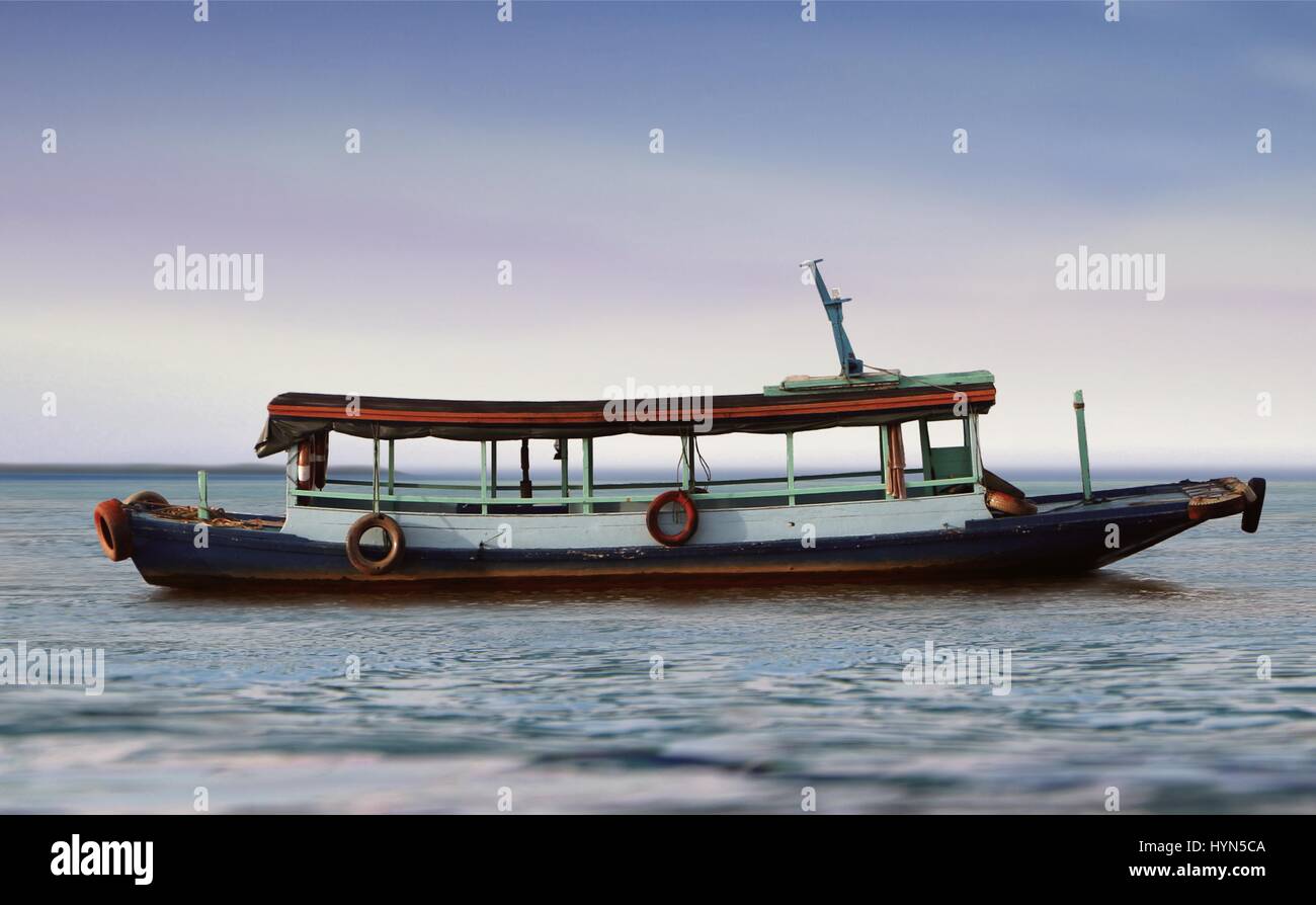 Small passenger boat hi-res stock photography and images - Alamy