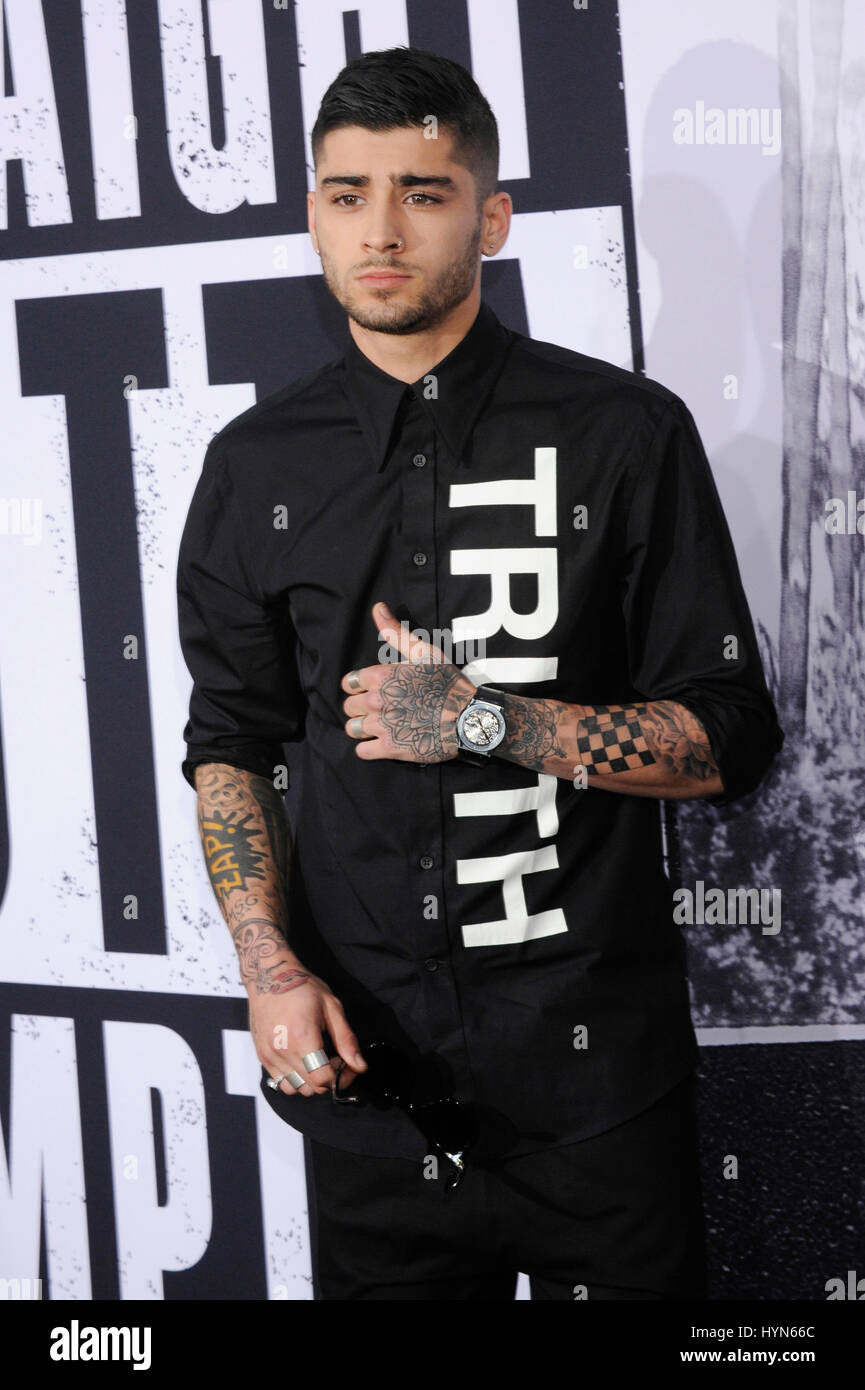 Zayn malik 2015 hi-res stock photography and images - Alamy