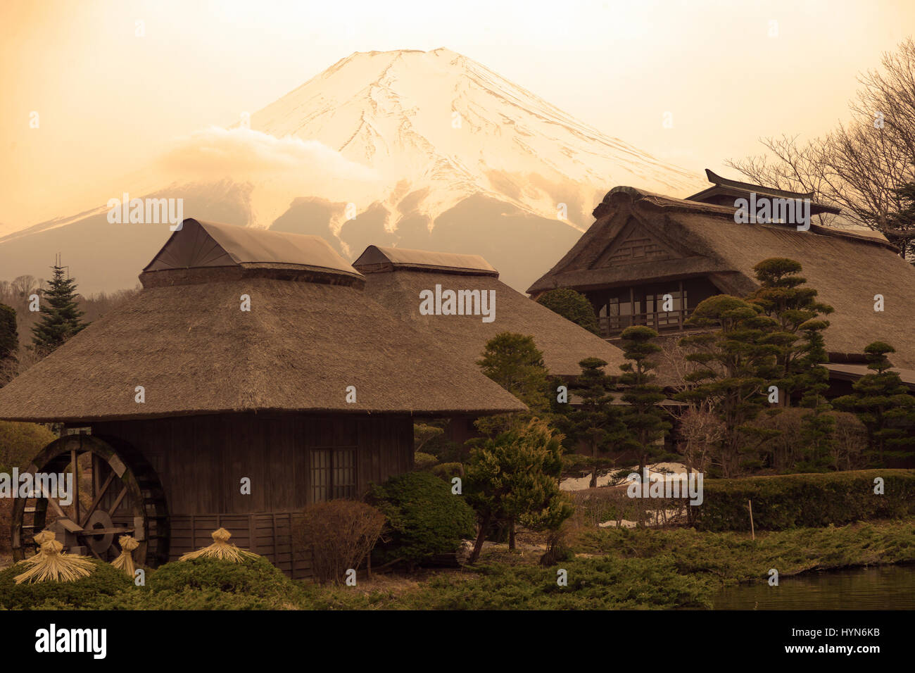 Old japan samurai hi-res stock photography and images - Alamy