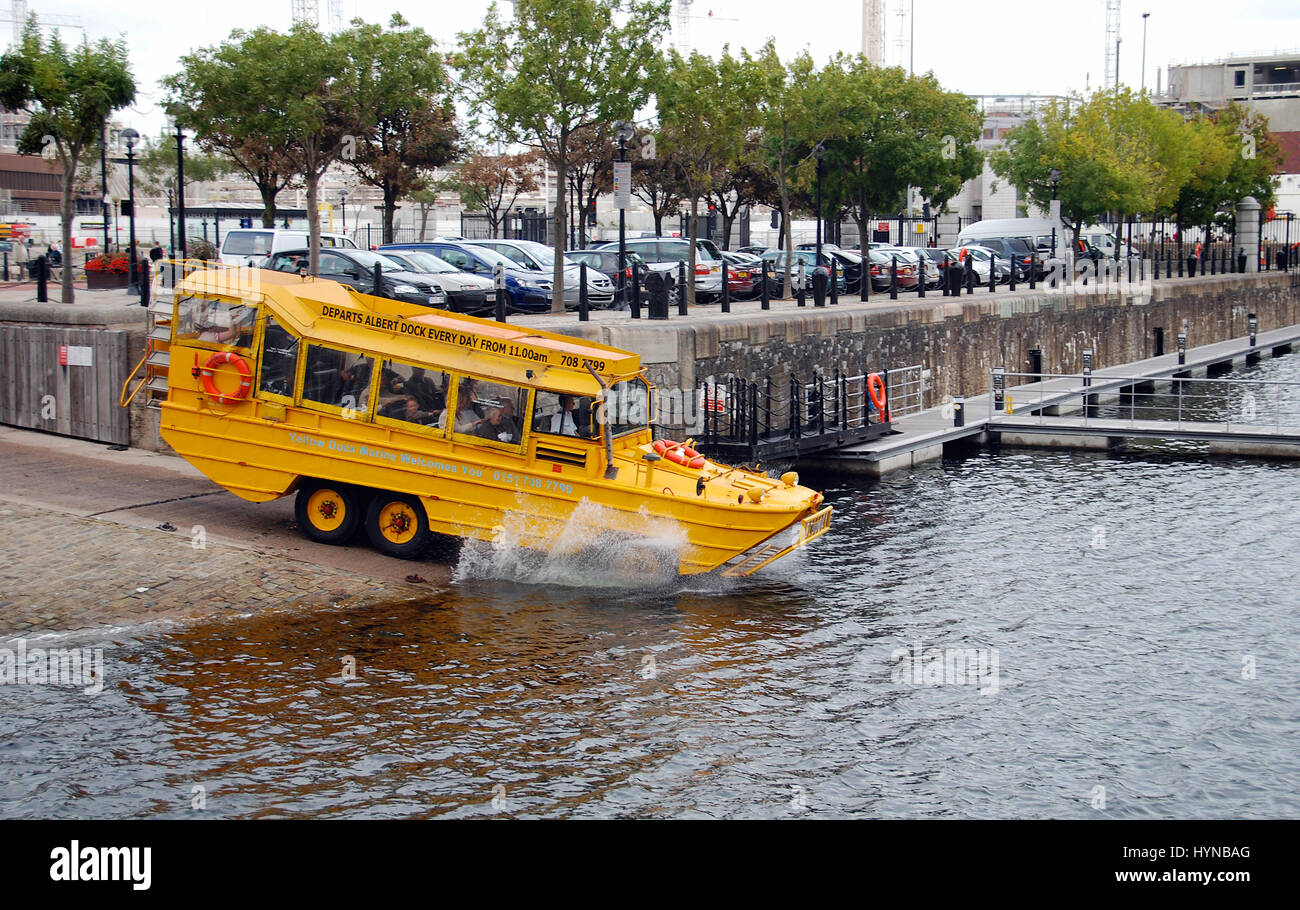 Yellow Duck enters Albert Dock in Liverpool, England Stock Photo - Alamy