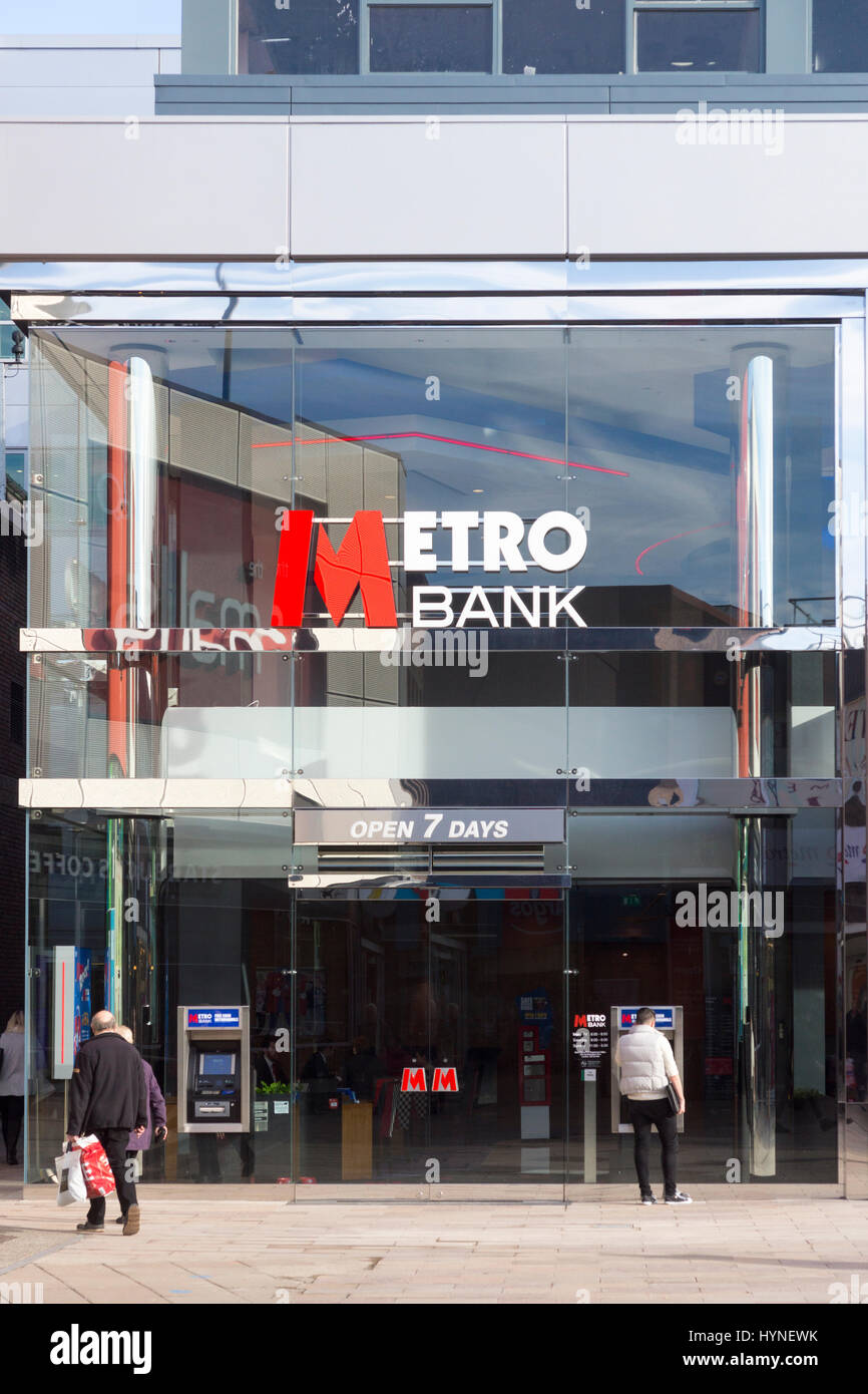 Metro Bank, the first new high street bank in 150 years on the UK high ...