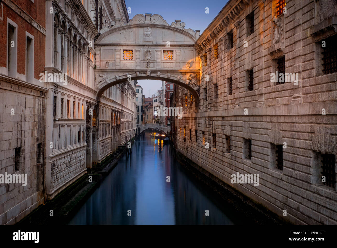 Venezia sospiri bridge hi-res stock photography and images - Alamy