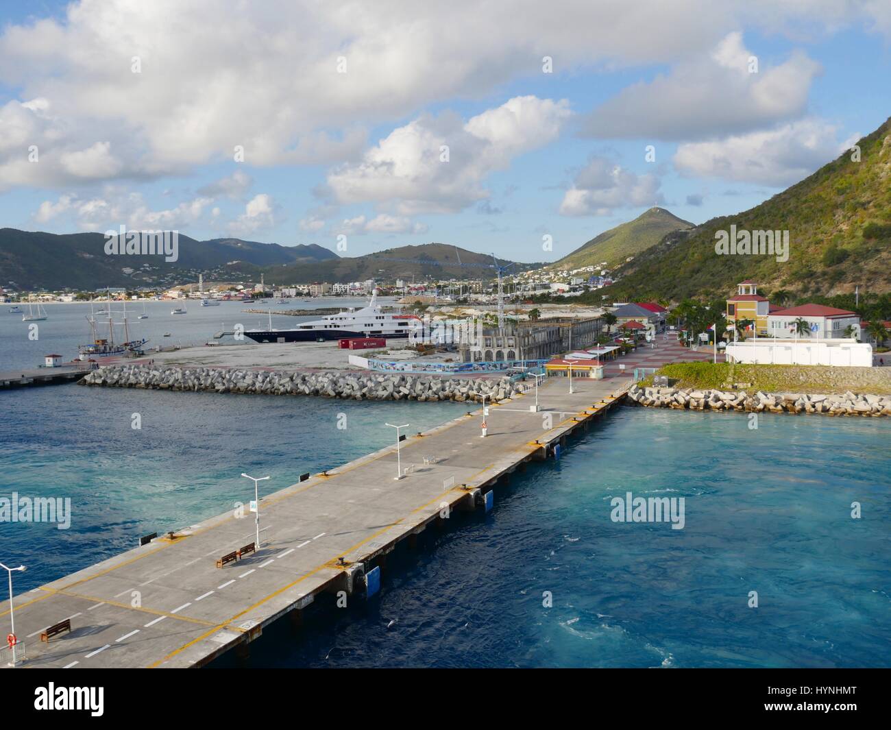 St Martin Dock, Caribbean Docking pier in Philipsburg, St. Martin Stock ...