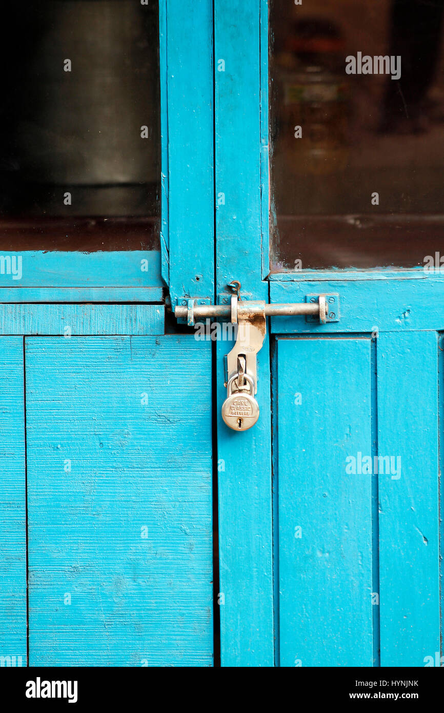 Window lock hook hi-res stock photography and images - Alamy