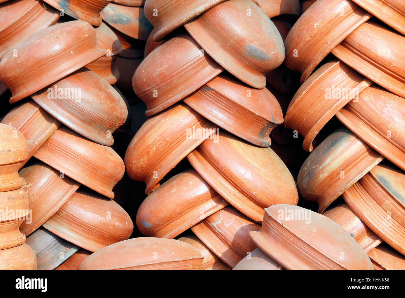 Indian clay pots hi-res stock photography and images - Alamy