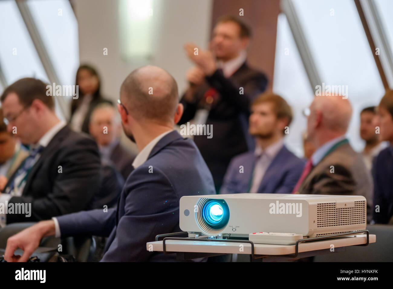 Business presentation projector hi-res stock photography and images - Alamy