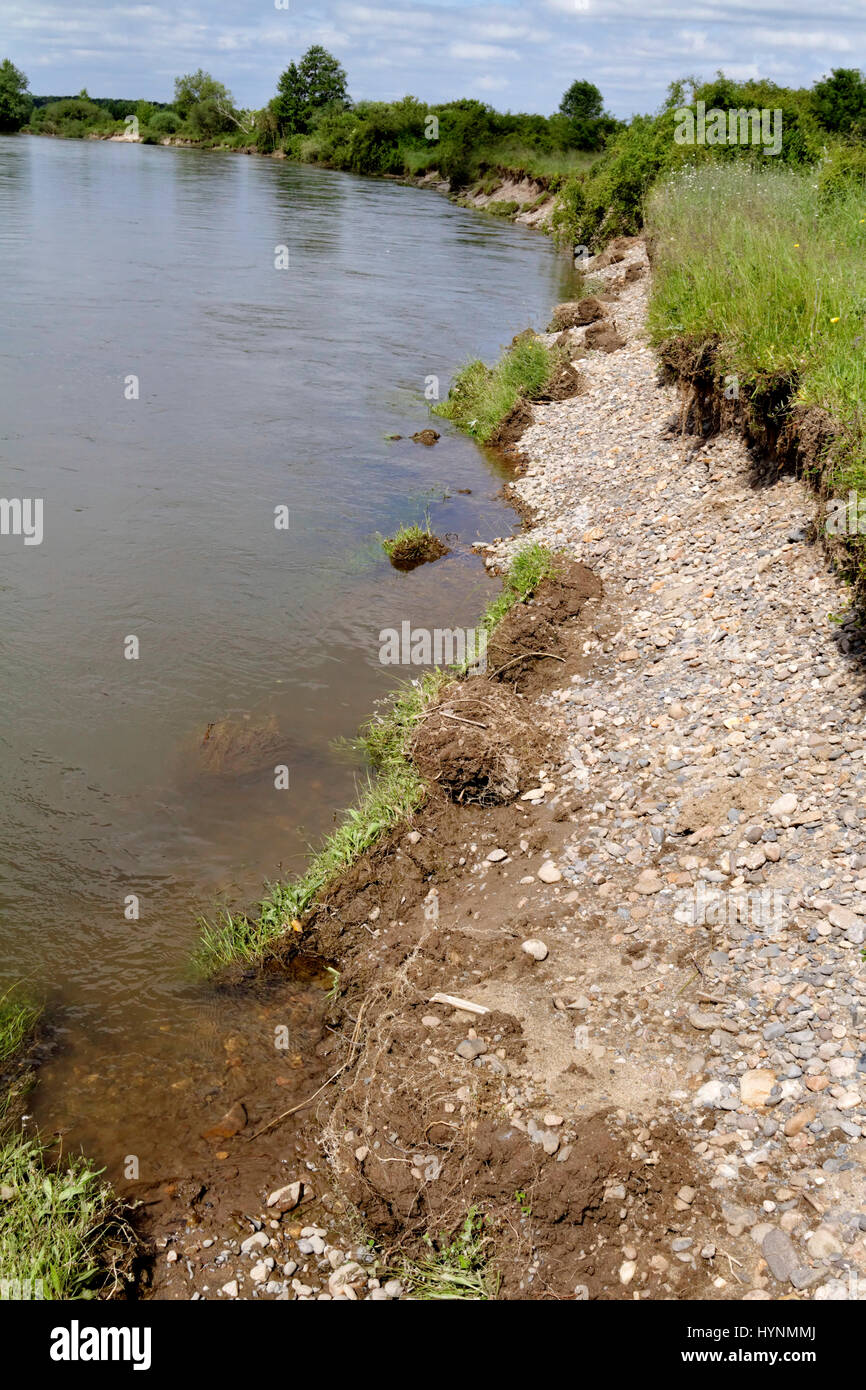 Eroded river bank hi-res stock photography and images - Alamy