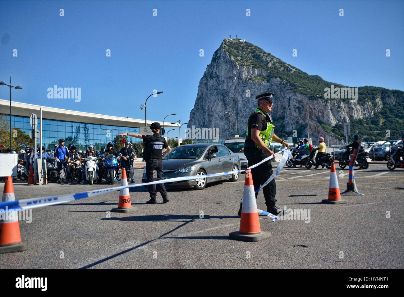 Border crossing between spain gibraltar hi-res stock photography and ...