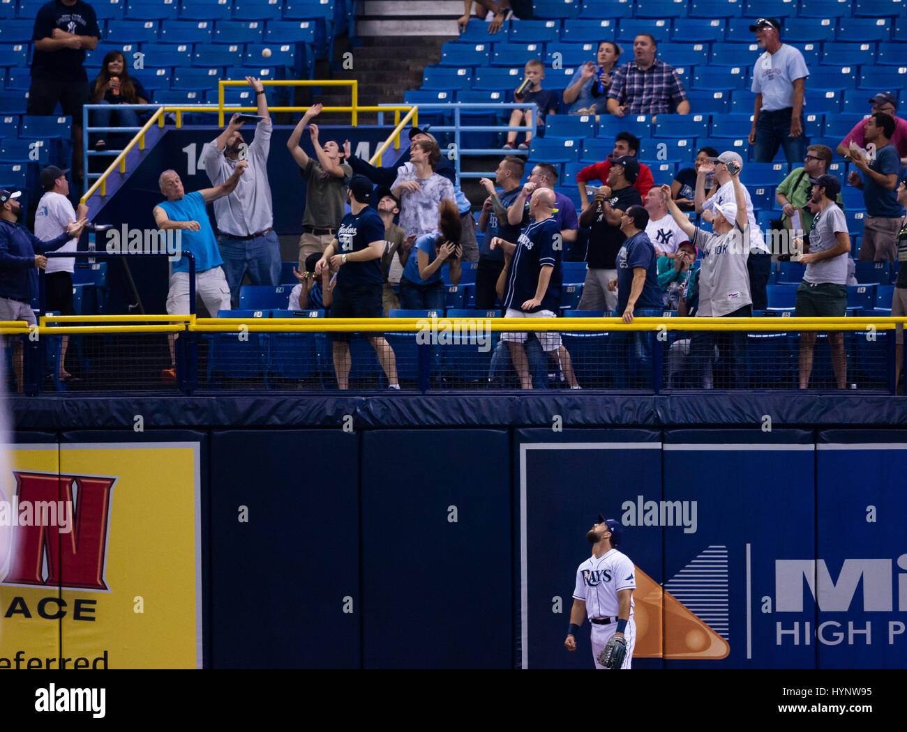 Tropicana Field, Florida, USA. 05th Apr, 2017. Florida, USA-Tampa Bay ...
