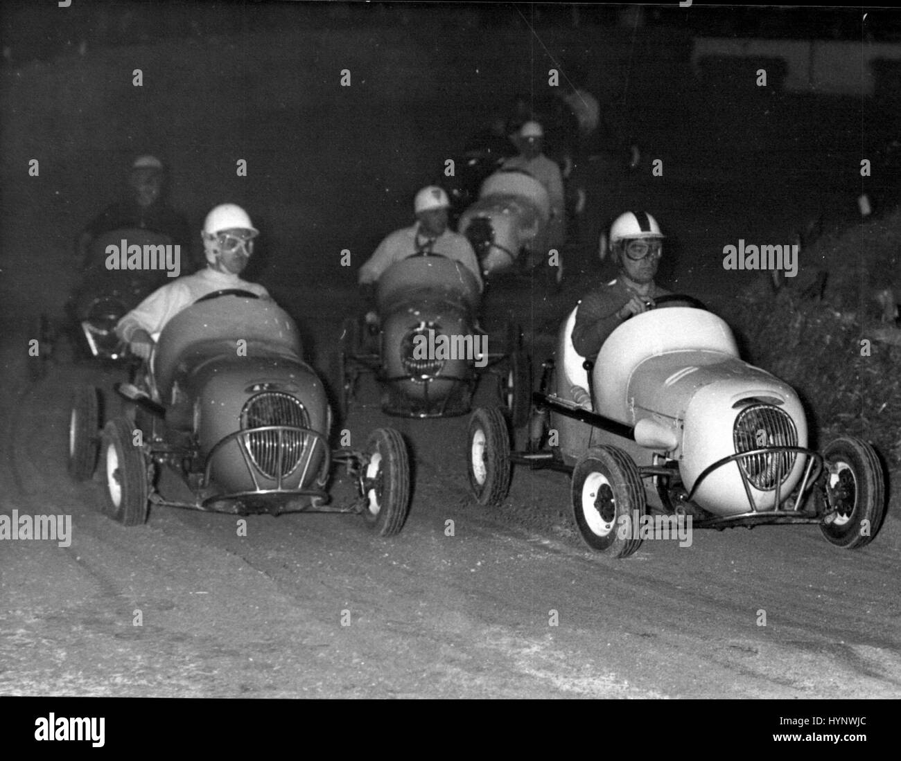 Apr. 04, 1958 - Famous racers in Midget cars Race: Specially built ...