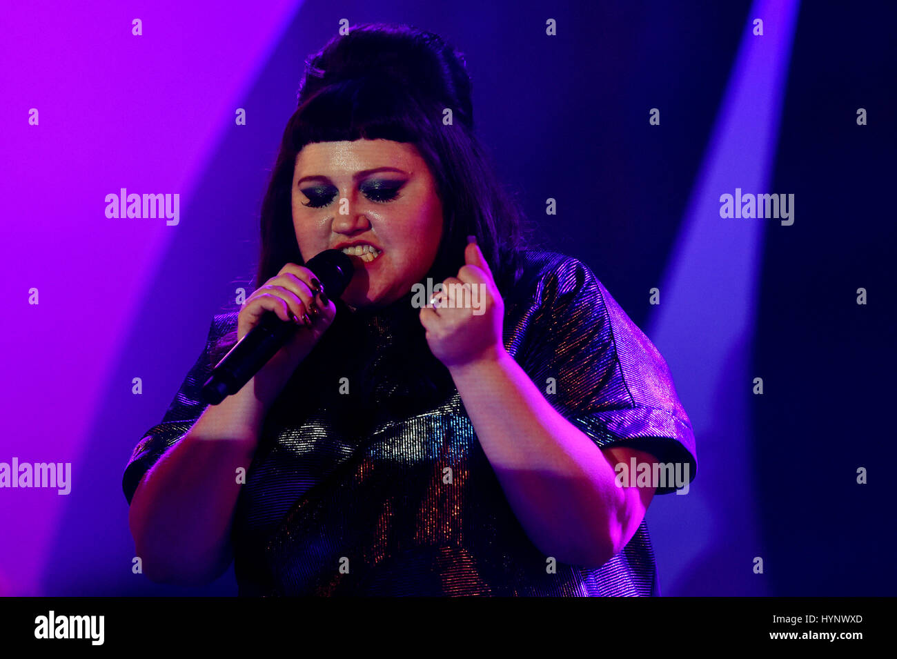 Berlin, Germany. 05th Apr, 2017. US singer Beth Ditto performs on stage ...