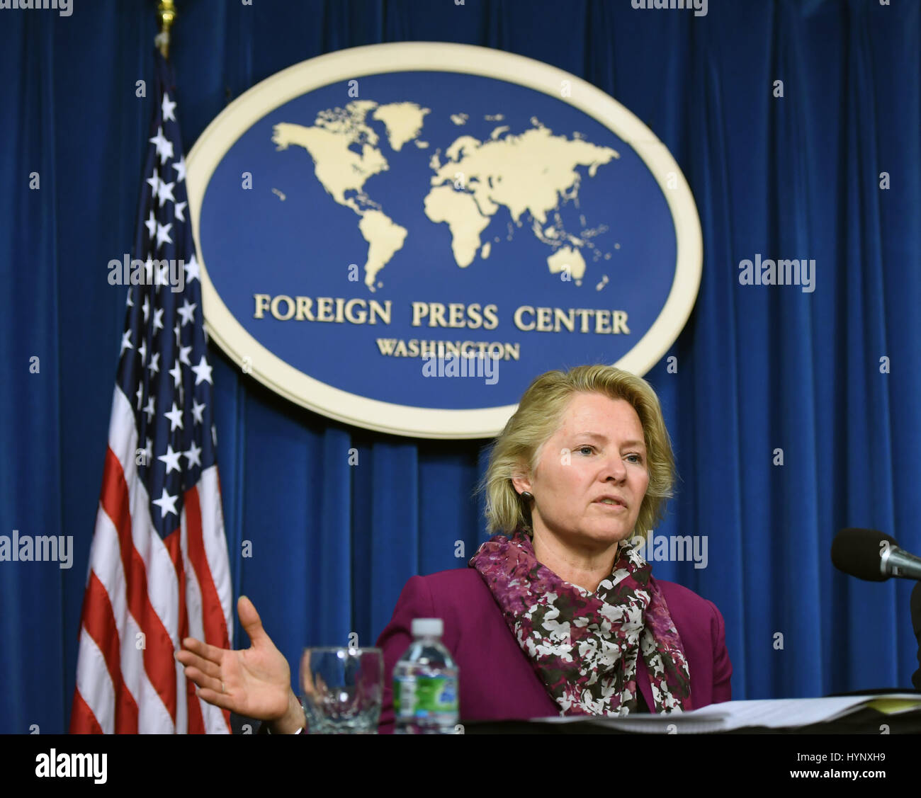 Acting assistant secretary of state hi-res stock photography and images ...
