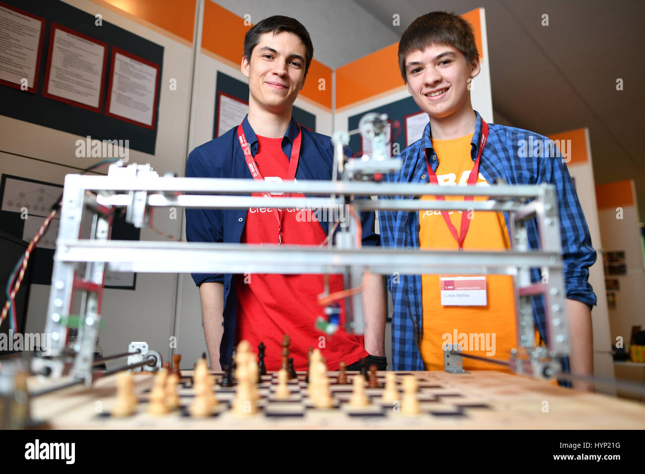 Ludwigshafen, Germany. 5th Apr, 2017. Paul (l) and Lukas Mattes from ...