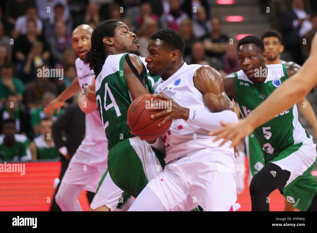 Bonn, Germany. 05th Apr, 2017. Basketball, FIBA Europe Cup, Halbfinale ...