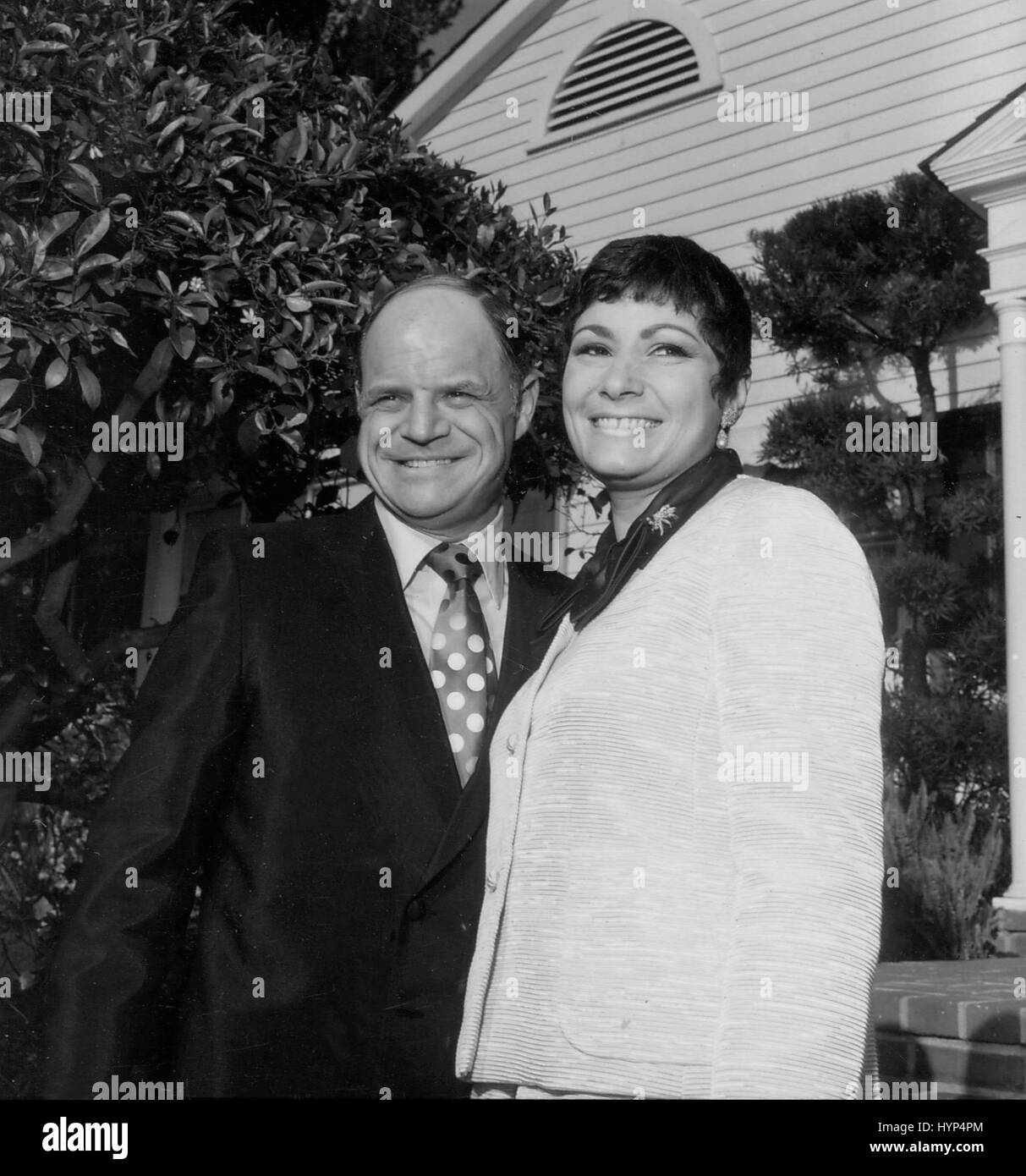 Photos of comedy actor Black and White Stock Photos & Images - Alamy