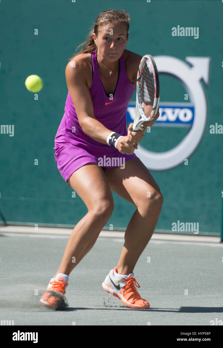 Charleston, South Carolina, USA. 6th Apr, 2017. Daria Kasatkina (RUS ...
