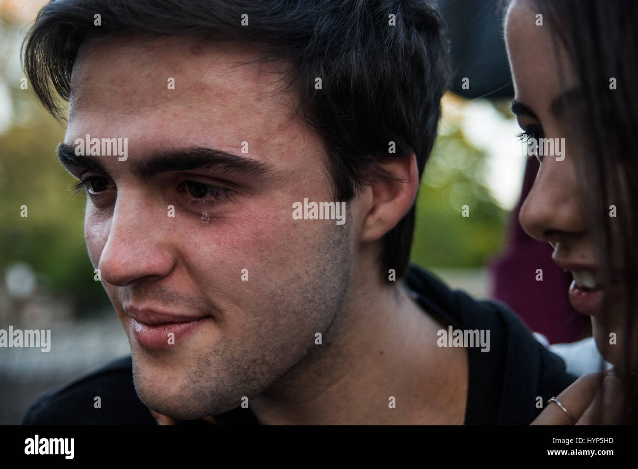 Funny man crying hi-res stock photography and images - Alamy