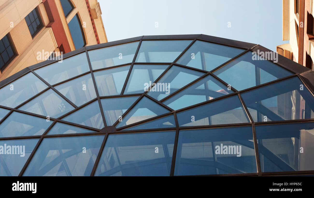 3d shapes drawing hi-res stock photography and images - Alamy