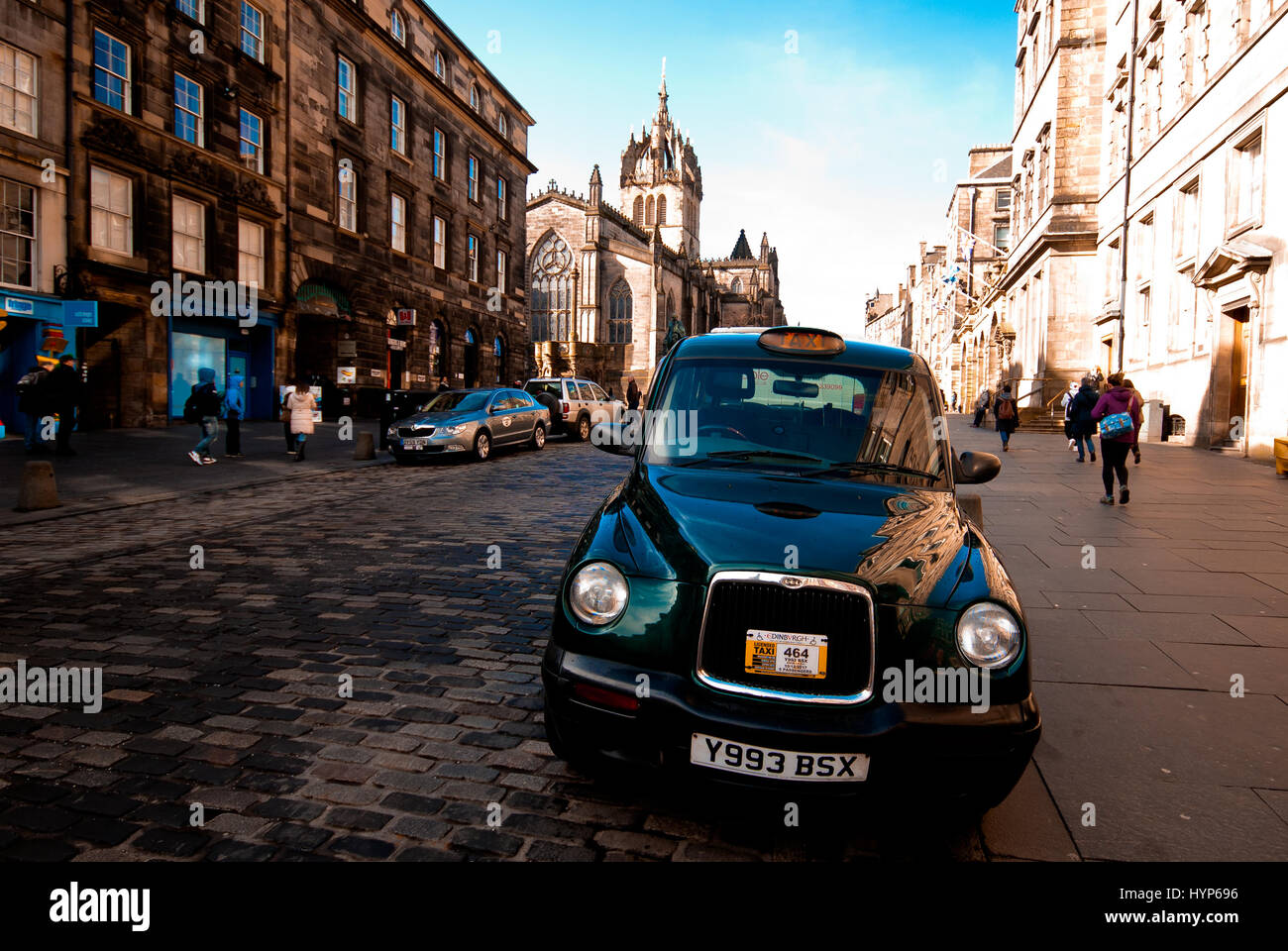 Taxi cab on the streets of Edinburgh, Scotland Stock Photo - Alamy