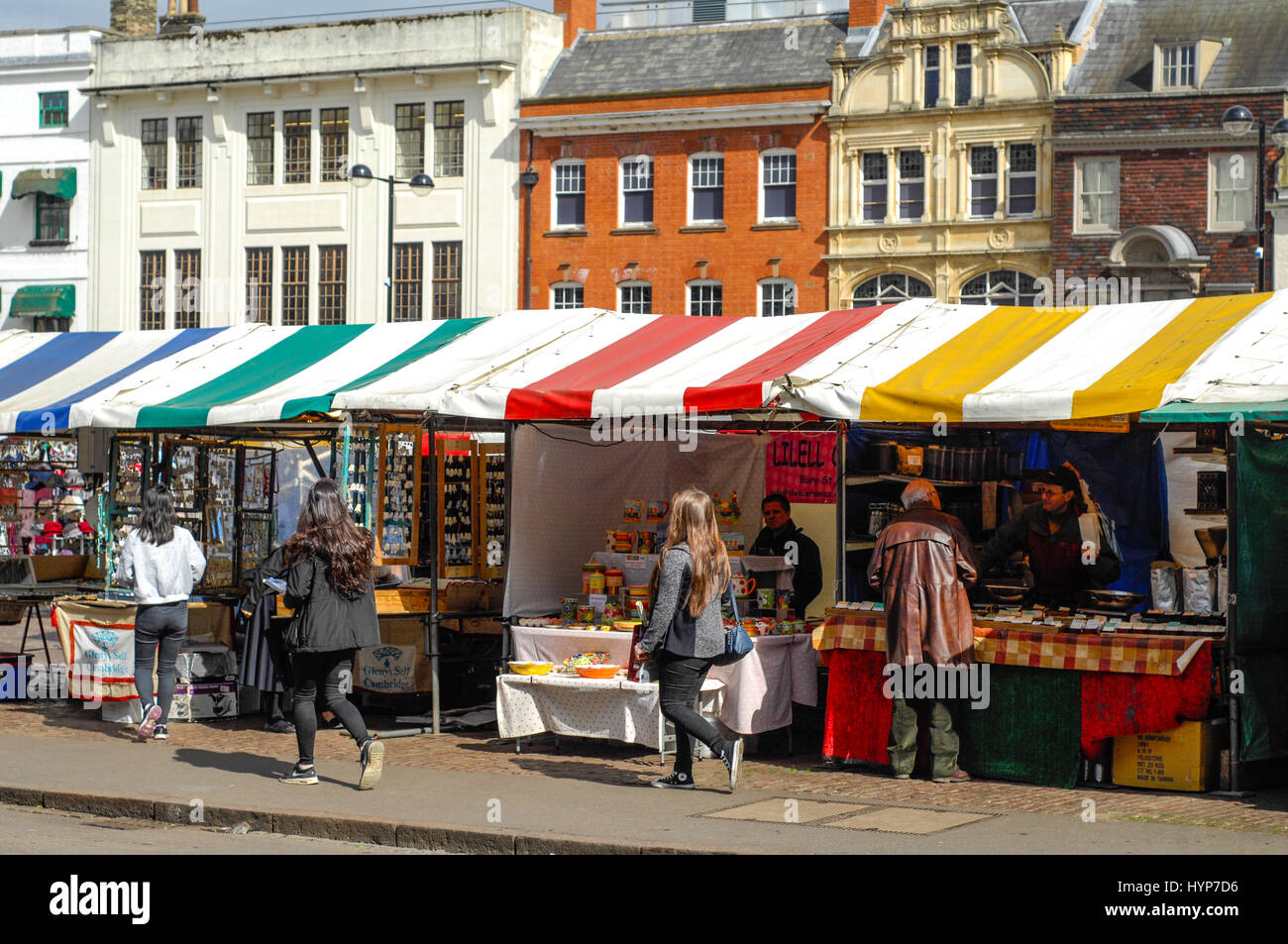Cambridge market stalls Stock Photo - Alamy